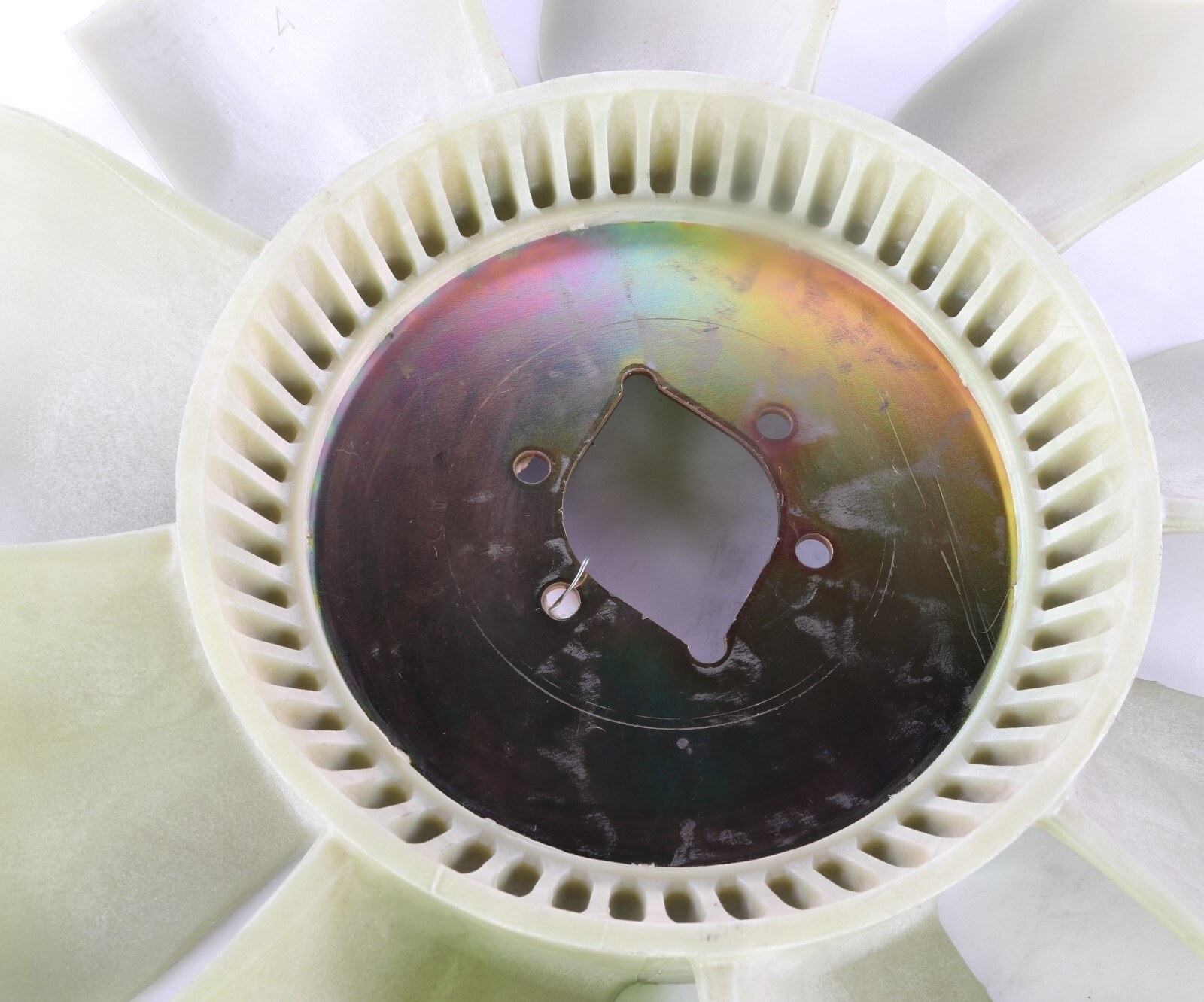 New 4735-41392-32 Borg Warner 9 Blade Fan 25 ½” | eBay