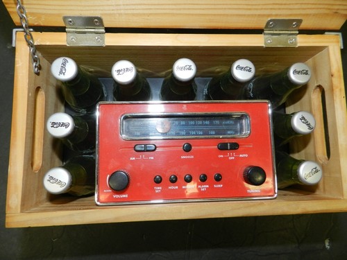 Coca-Cola Wood Crate Alarm Clock Radio AM/FM w/ Digital Display Retired ...