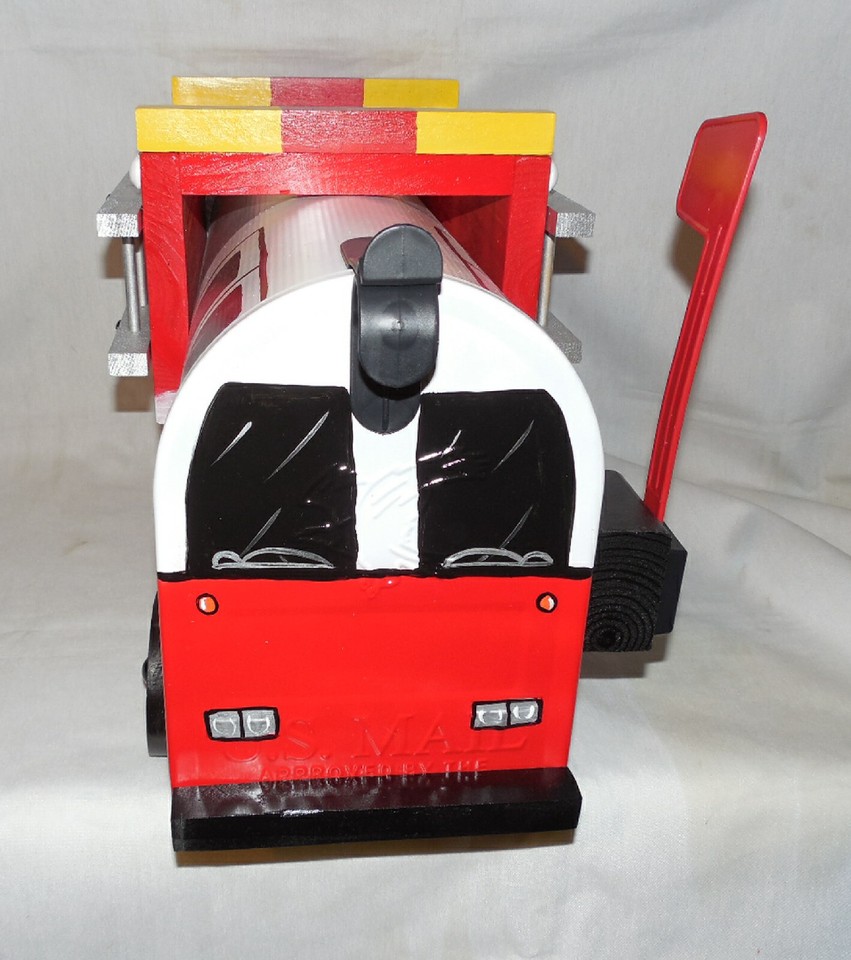 NEW Red FD. Hand Painted Fire Truck Mailbox Handpainted Firetruck Mail ...