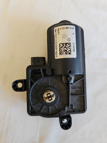 Genuine Mercedes-Benz Actuator 222-906-74-03 Fits A, CLA, GLB, GLE, GLS ...