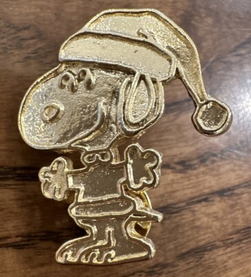 Vintage 1958 Snoopy in Christmas Stocking Hat Lapel Pin Mfg. by ...