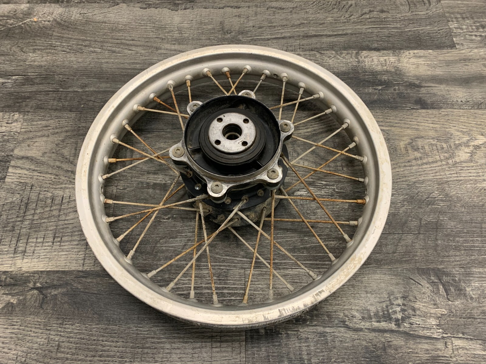 Honda XR250R XR250 XL250S OEM Rear Wheel Rim W/ Hub Sprocket Carrier ...