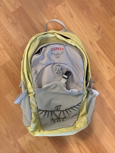 Osprey Jet 18 Airscape Backpack Green Gray Youth Small Size Lightweight ...