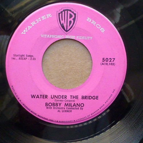 Bobby Milano Pop 45 Eau Under The Bridge My Yiddishe Momme VG Warner CT ...