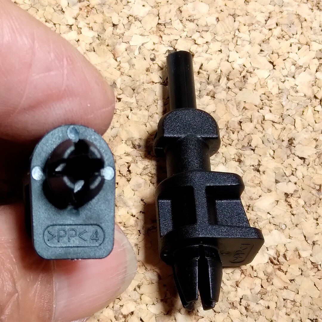 GENUINE LAND ROVER CARGO COVER CORD HOOK PIN SET RANGE ROVER EVOQUE ...