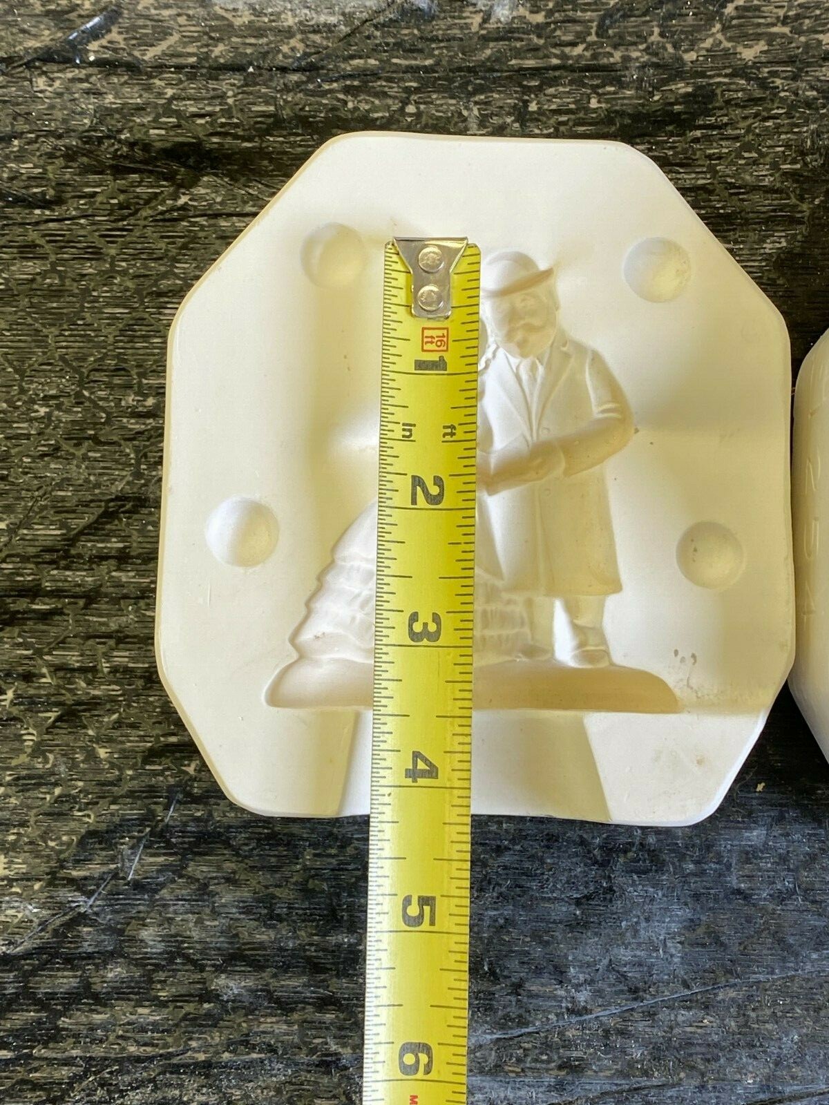 VINTAGE BYRON CERAMIC MOLD #1254 CAROLING COUPLE | eBay