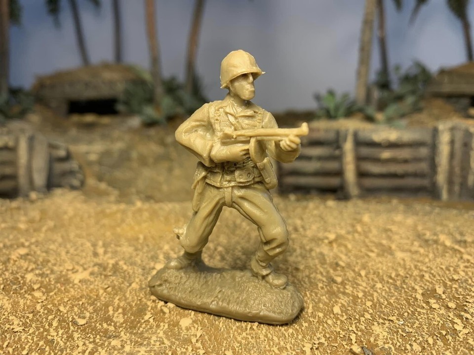 Austin Miniatures WW2 US Marines set 2 Khaki 54mm scale plastic figures ...
