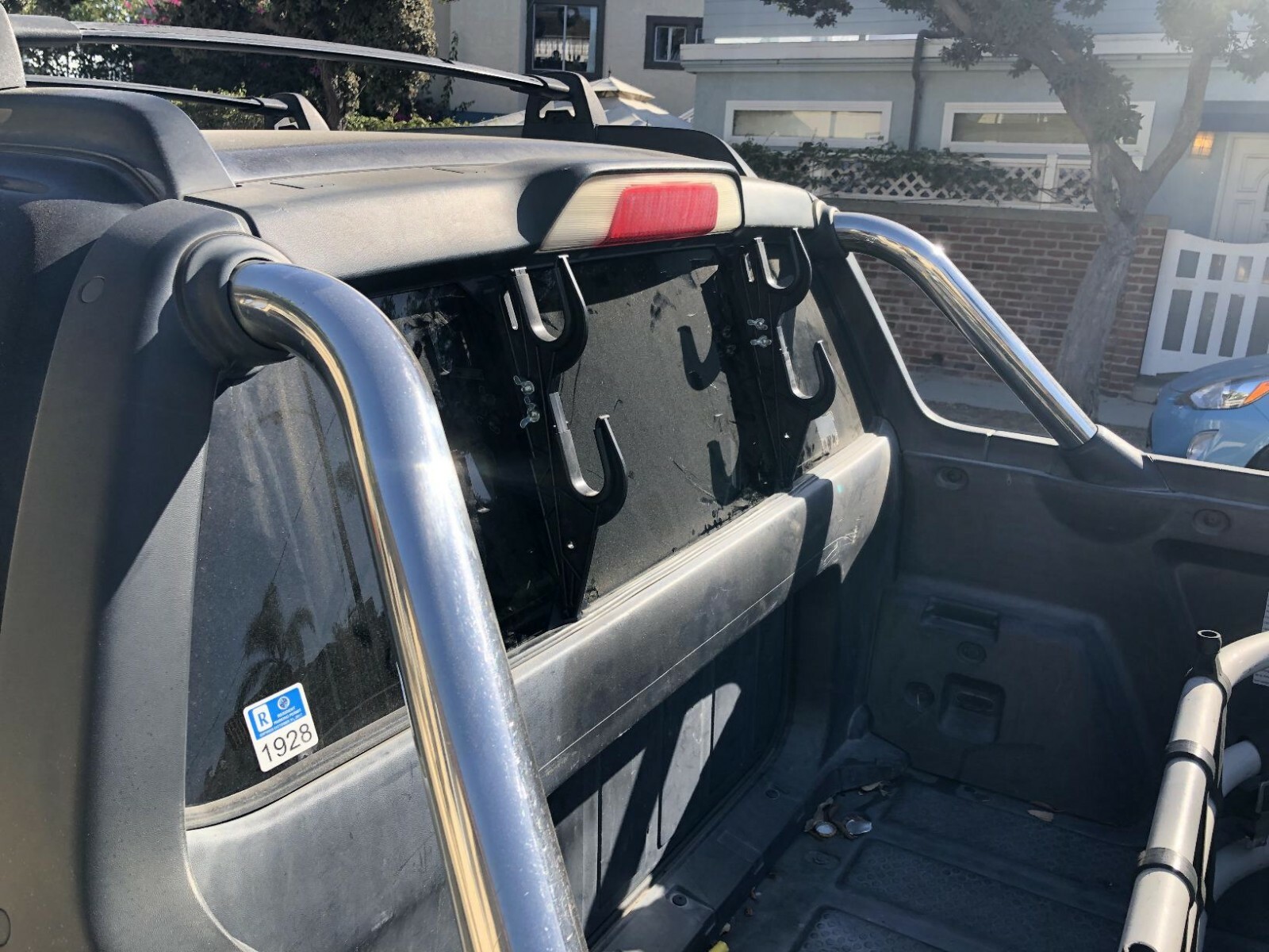 Vehicle Gun Rack Rear Window Transport Rifle Bow Shotgun Holder For Car ...