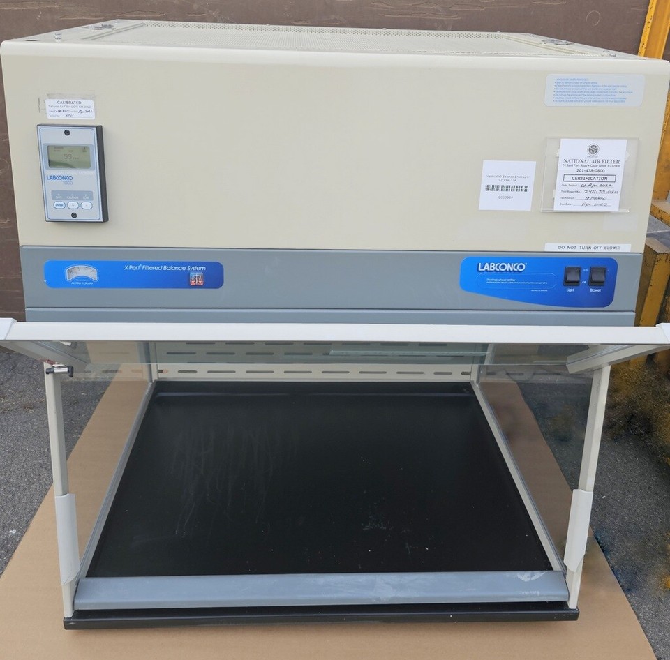 LABCONCO 3 FOOT XPERT FILTERED BALANCE ENCLOSURE SYSTEM, MODEL 3950302 ...
