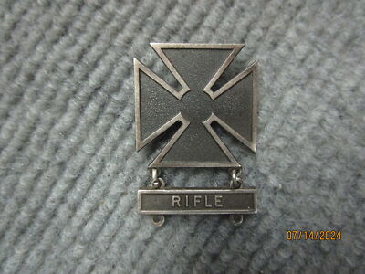 VINTAGE WWII STERLING SILVER US MILITARY MARKSMAN RIFLE BADGE PIN WW2 ...