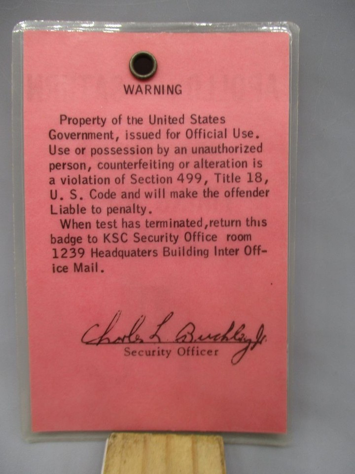 Original 1970 NASA Apollo 13 Permanent Firing Room Access Employee ...