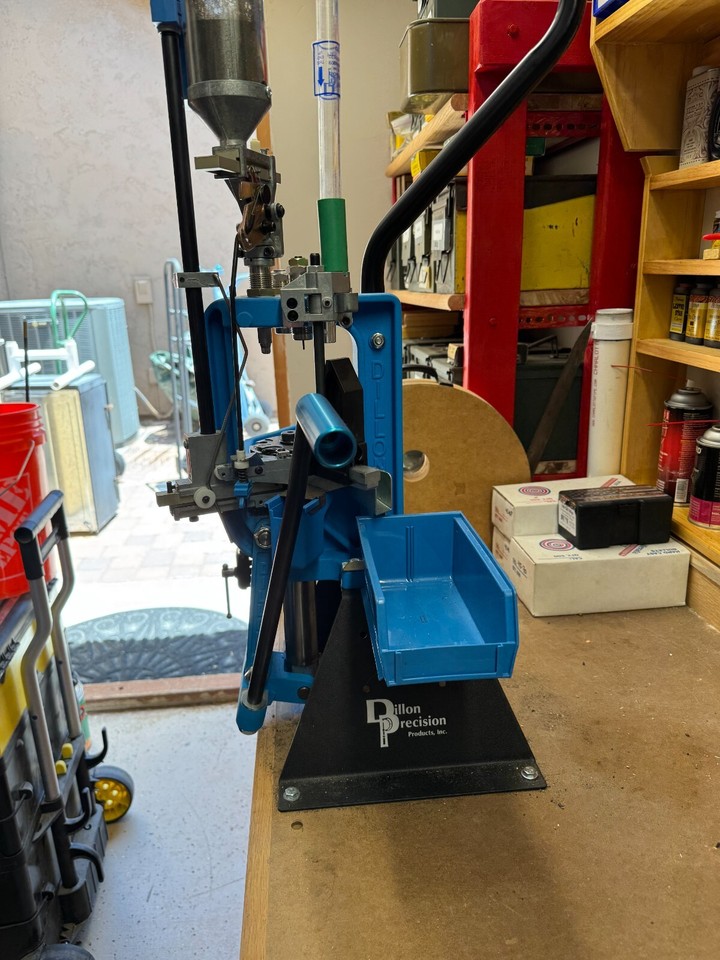 Dillon XL 750 Reloading Press And Tooling | eBay