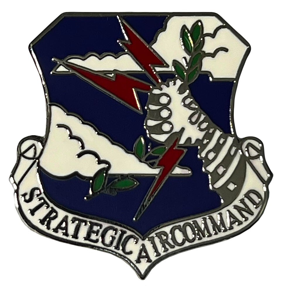 USAF STRATEGIC AIR COMMAND BERET PIN MEASURES 1 1/2 INCHES | eBay