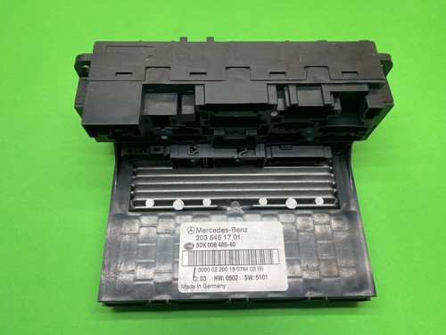 Mercedes Benz C-Klasse W203 Fuse Box 2035451701 5DK00848540 | eBay