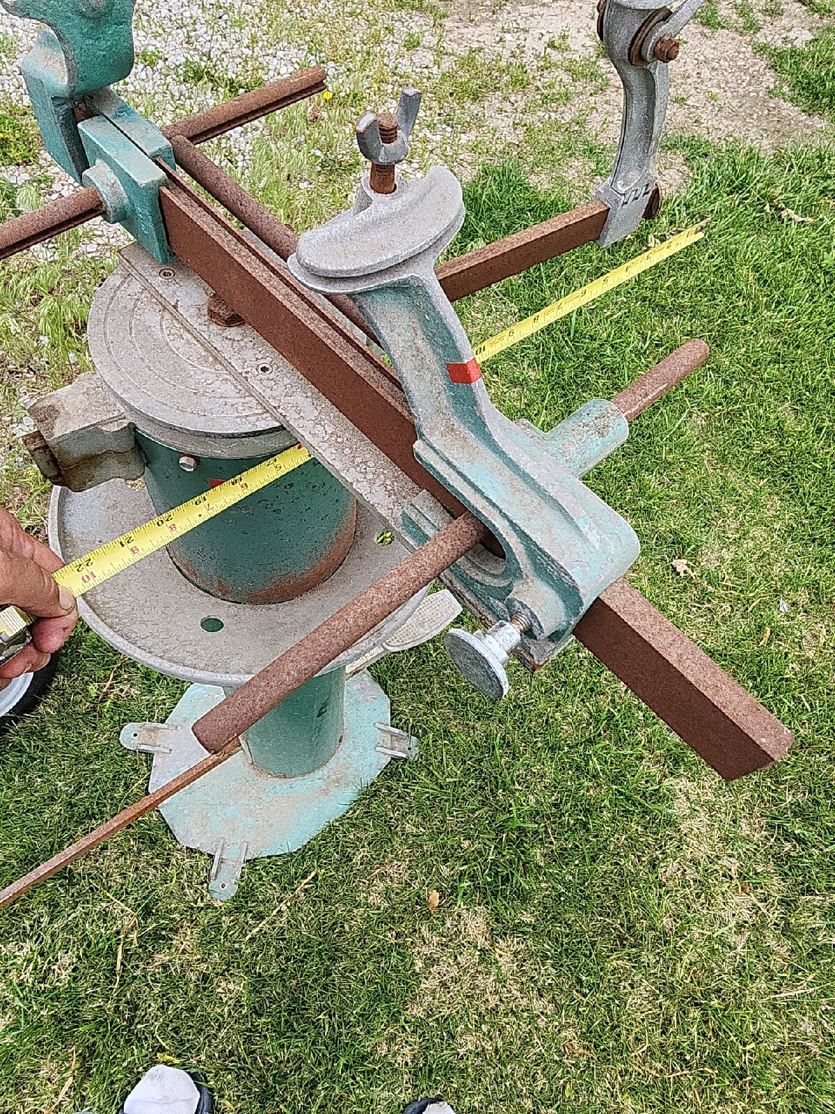 SERRANO NO-AWL TENNIS RACKET STRINGER MODEL UV-550-B WITH STAND SEE ...