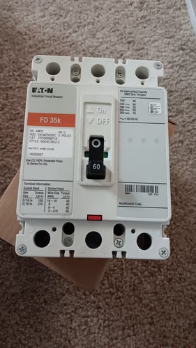 Eaton FD3060BP10 60A 600V 3P Molded Case Circuit Breaker Pull Out | eBay