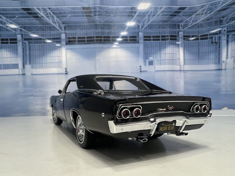 Danbury Mint 1968 Dodge Charger Movie “Bullitt” Black 1:24 Box* Paper ...