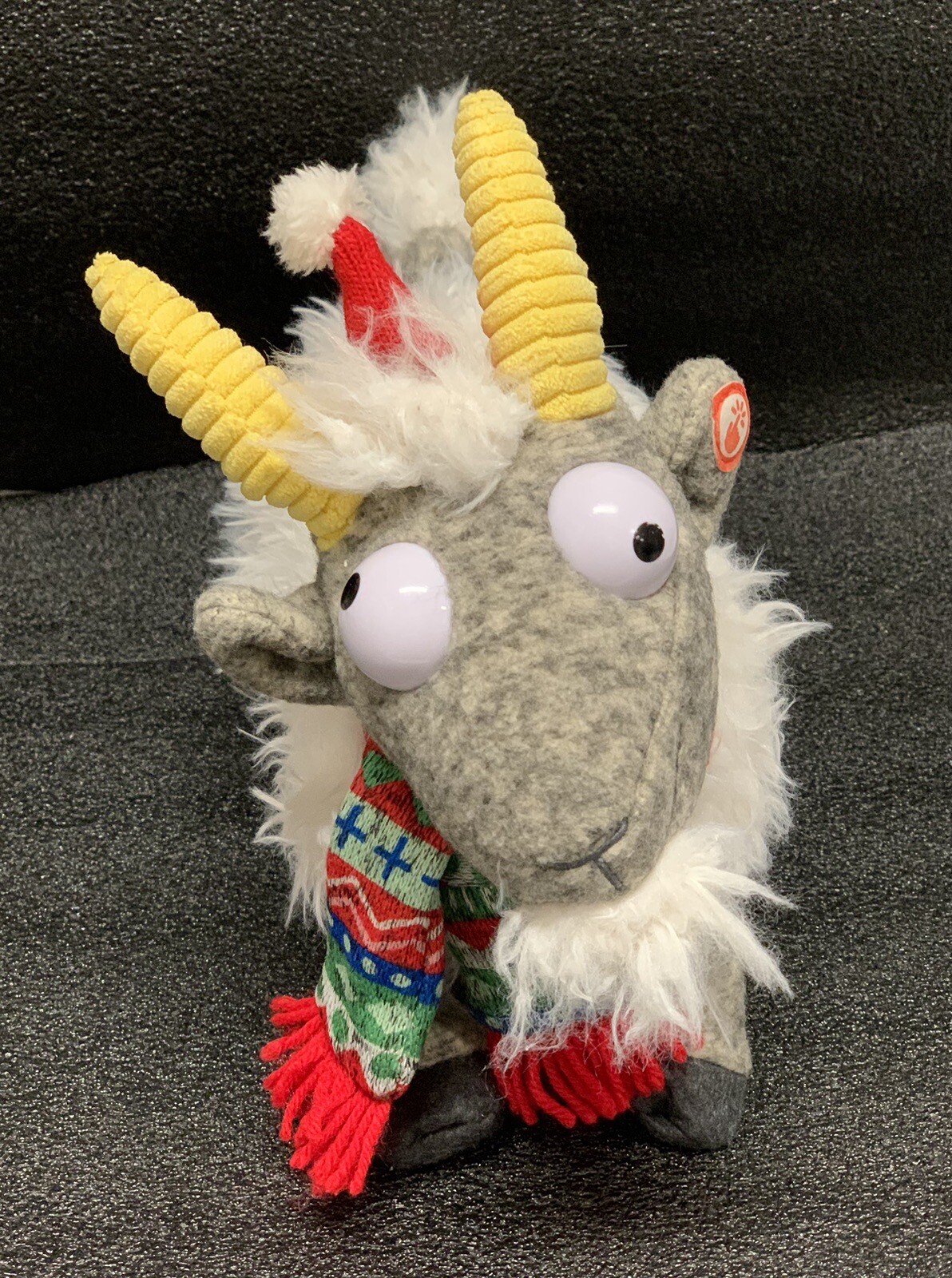 Hallmark Tis The Season Screaming Goat Fainting With Sound And Motion ...