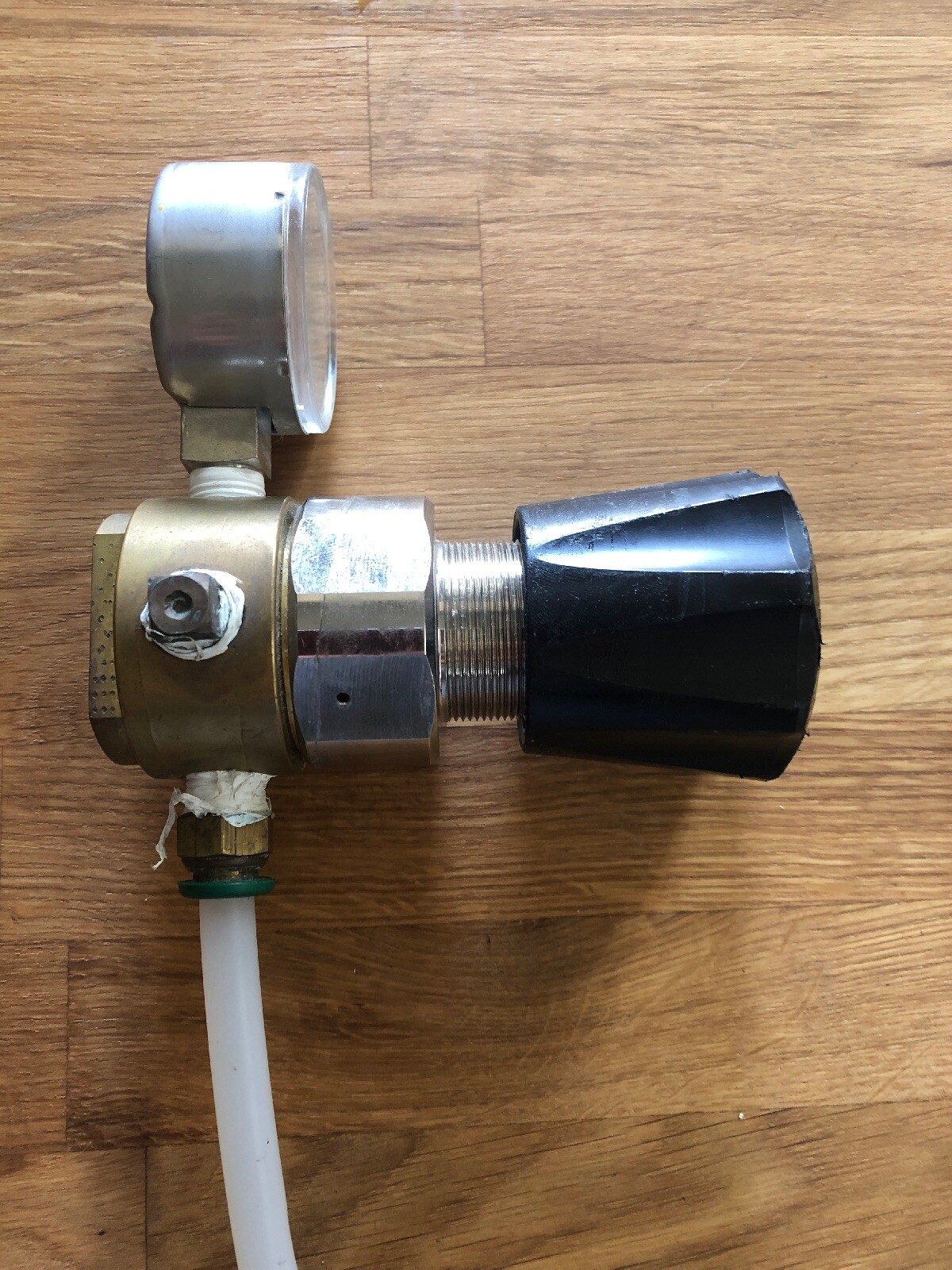 TESCOM 100 REGULATOR 400psi 100 SLPM FREE SHIP | eBay