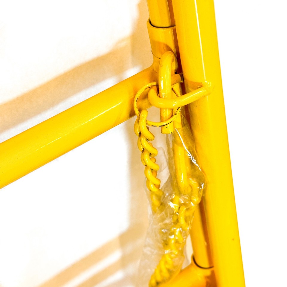 Grainger 10K047 Collapsible Manhole Guard Rail 42x33x33 in, Steel ...