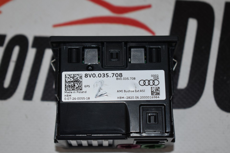 Original AUDI A3 8V Q2 GA USB AUX Adapter Media Ports USB Anschluss ...