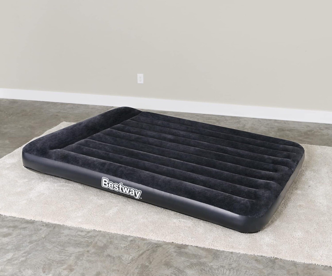 Bestway - Aerolax Raised Air Bed with Built-in Pump, Queen | eBay