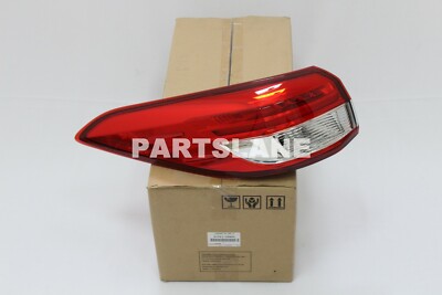 81561-0DA80 Toyota OEM Genuine LENS & BODY, RR COMB | eBay