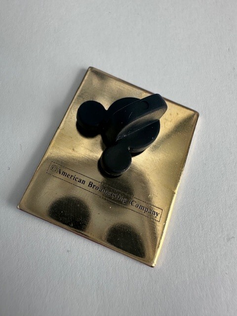 Dinotopia Series Poster Disney Pin 12066 (D2) | eBay