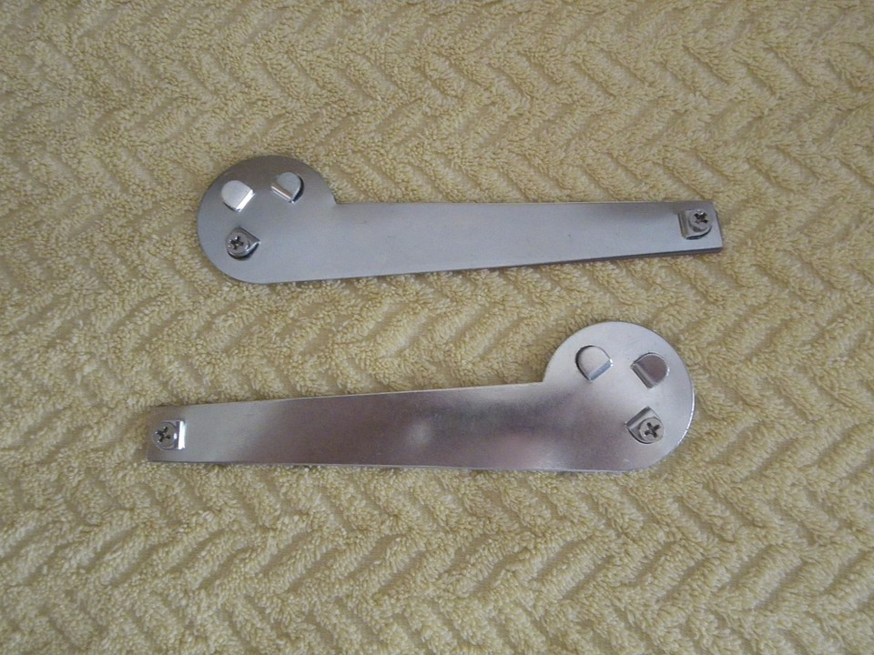 1961-1962 FL FLH Gas Tank Emblems 61776-61T with "COMPLETE" MOUNTING ...