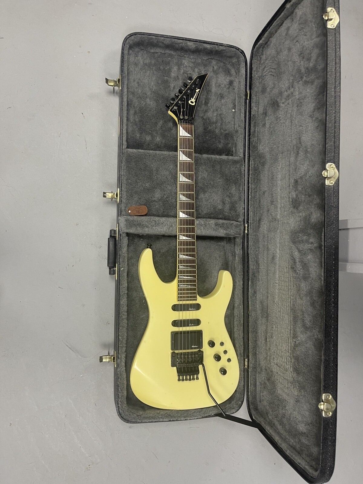 1980s Charvel Model 6 HSS Pearl With Hard Case | eBay