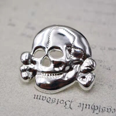 Skull Pin Insignia Metal Brooch with Skeleton Badge Silver Death Head ...