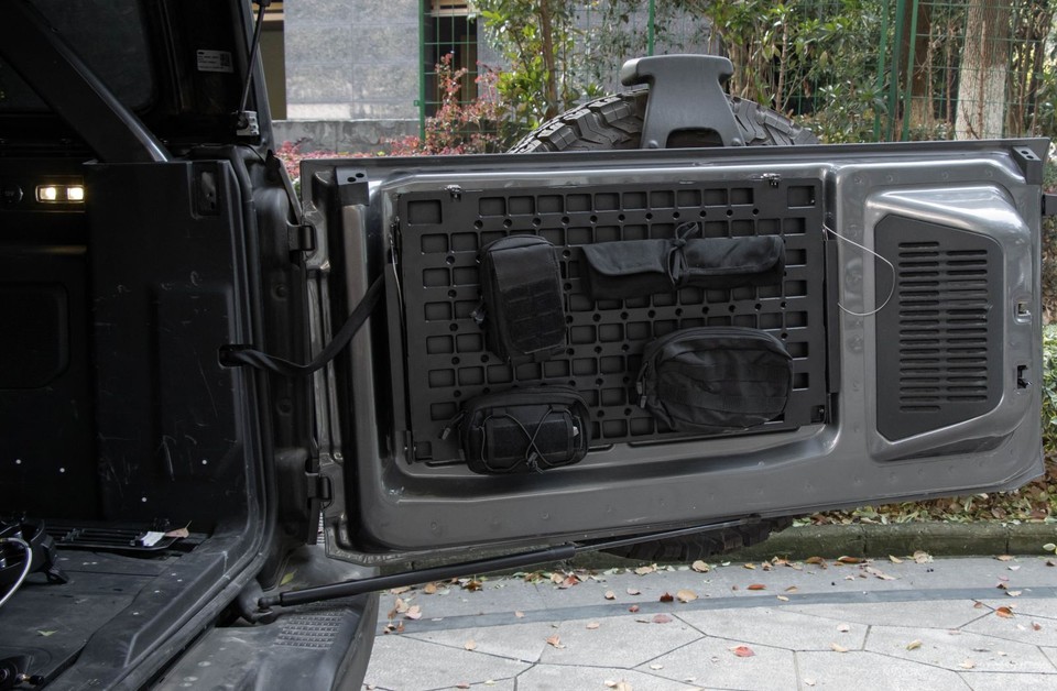 Us Tailgate Table Metal & Molle Panel For 2021-2025 Ford Bronco 2/4 ...