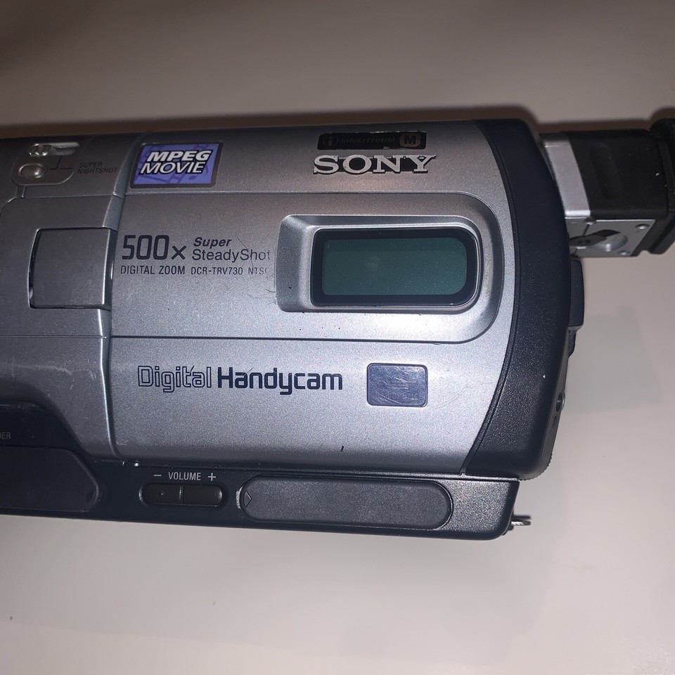 Sony DCR-TRV730 Digital8 Hi8 8mm Video8 Camcorder VCR Player Video ...