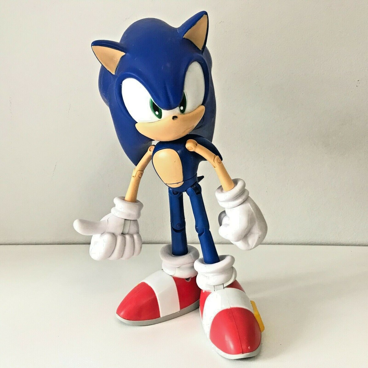 Modern Sonic The Hedgehog SONIC BLUE BLUR! Mania Magazine