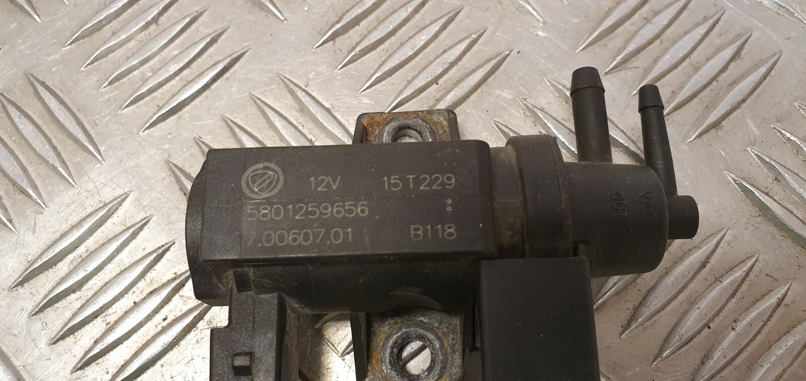 V4 Iveco Daily 2016 2.3D Electro valve 5801259656 | eBay