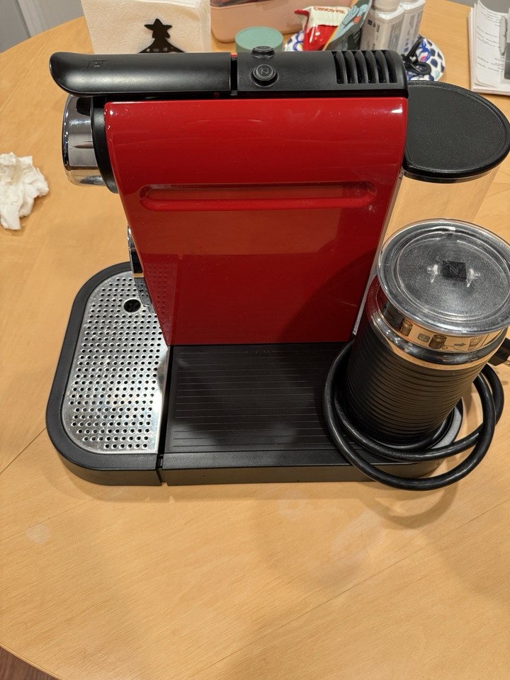 Nespresso Citiz Milk C121 Coffee Machine Kitchen Counter Top Milk ...