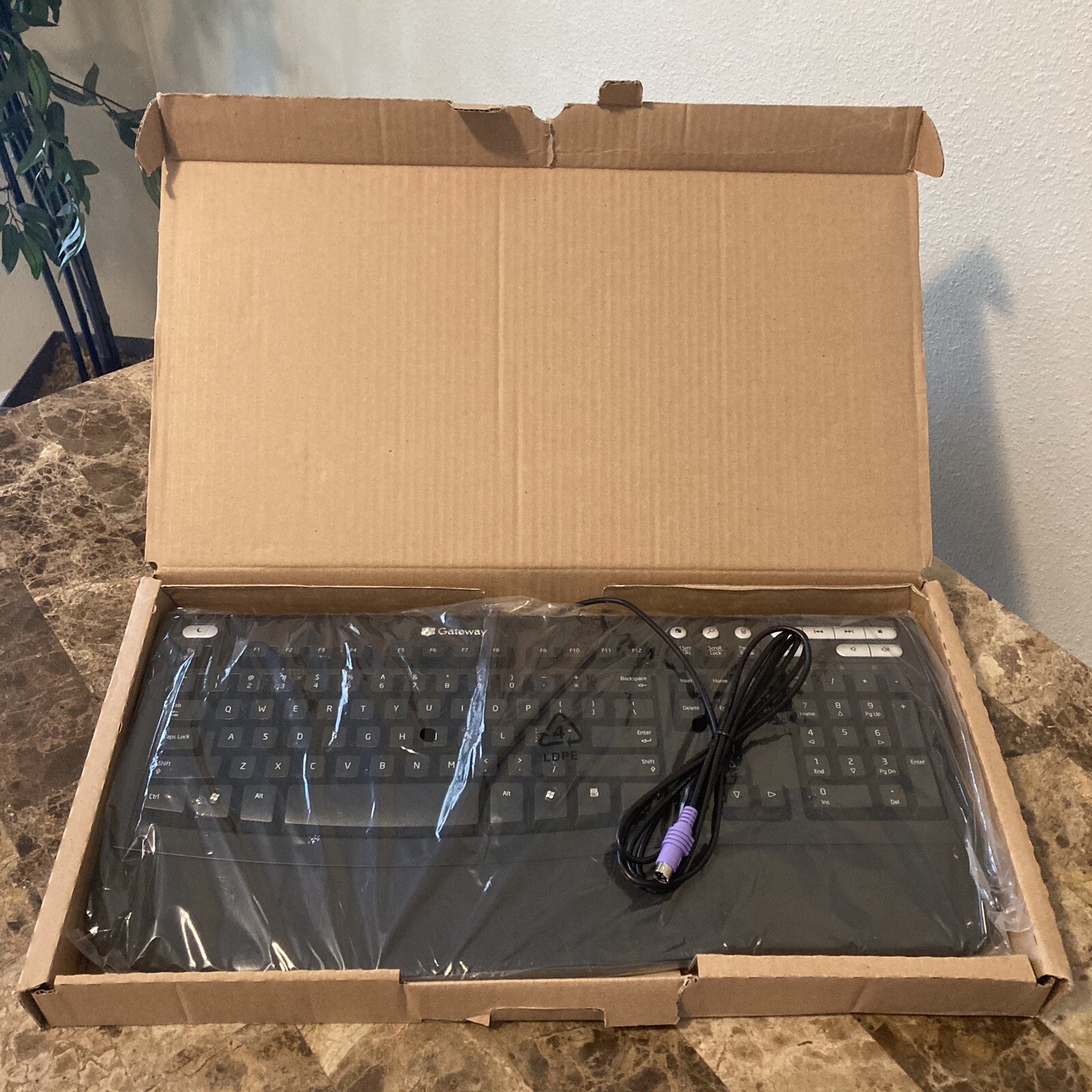 Gateway KB-0532 Elite PS2 Keyboard Black Ergonomic 8333 - New Open Box ...