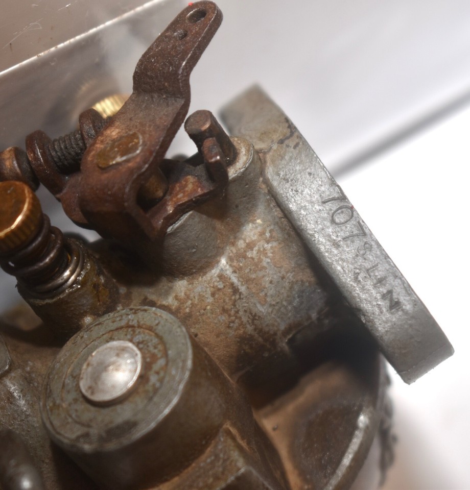 1949 Clinton Engine Model B1102-3 * CARTER N 707 GAS FUEL CARBURETOR ...
