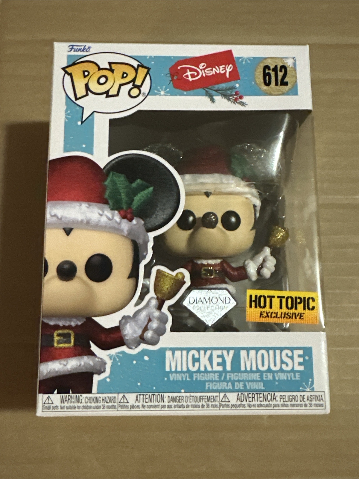 Funko POP! Disney Mickey Mouse as Santa #612 Diamond Hot Topic W ...