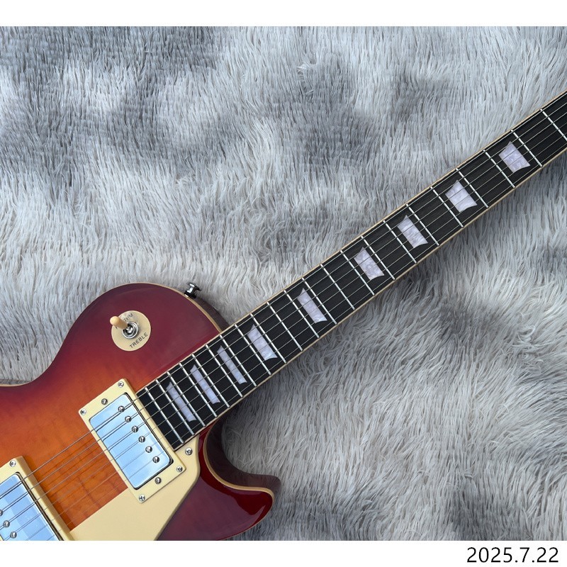 Electric guitar Pearly Gate LP maple board top Nitro paint large pots ...