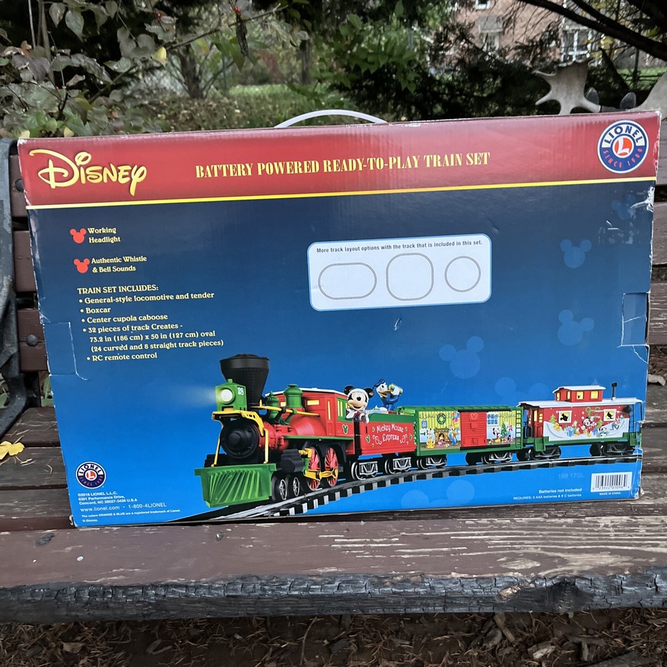 Lionel Disney Mickey Mouse Express Christmas Train Set 7-11773, Battery ...