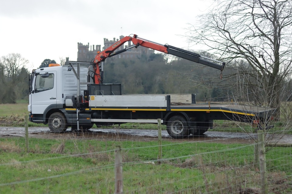 Hiab Crane and Transport Services. Based in Lincolnshire - operating UK ...