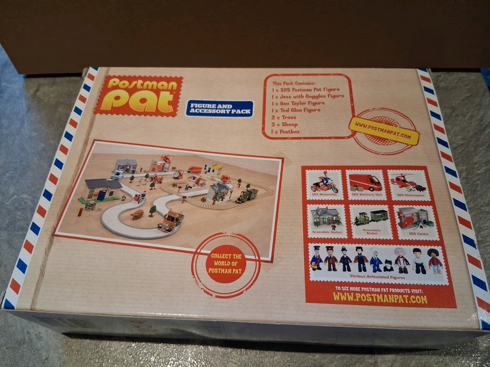 Postman Pat Figure And Accessory Pack 10 Pieces New | eBay
