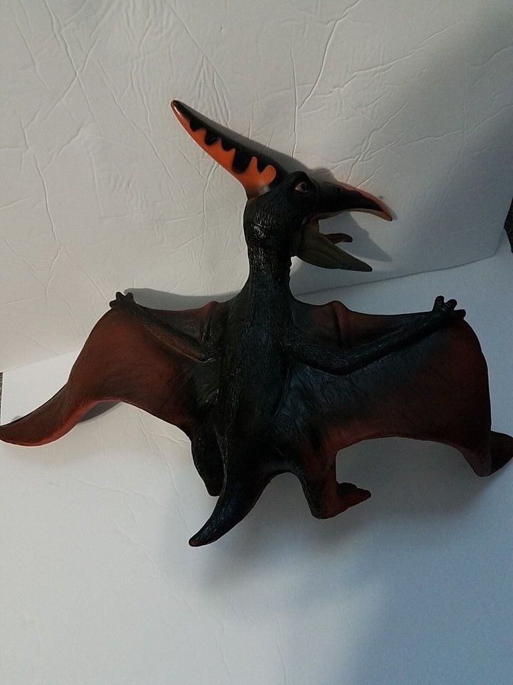 TOYS R US PTERODACTYL DINOSAUR FIGURE PREOWNED | eBay