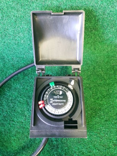 Intermatic Heavy Duty 24 Hour Outdoor Timer Model HB35R 1200 Watt 10A ...