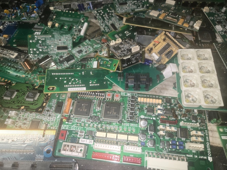8.8 lbs Scrap Circuit Board Gold Silver Copper Precious Metal Recovery ...