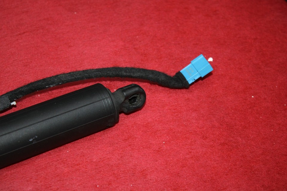 Left Rear Trunk Lid Gate Lift Spindle Drive Shock BMW OEM F25 X3 2011 ...