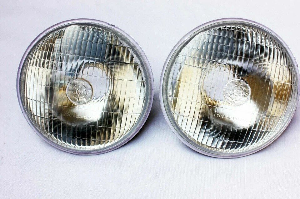 2 Lucas 700 Headlight 7" inch 12v Conversion Lamp H4 Halogen Bulb 3 Pin ...
