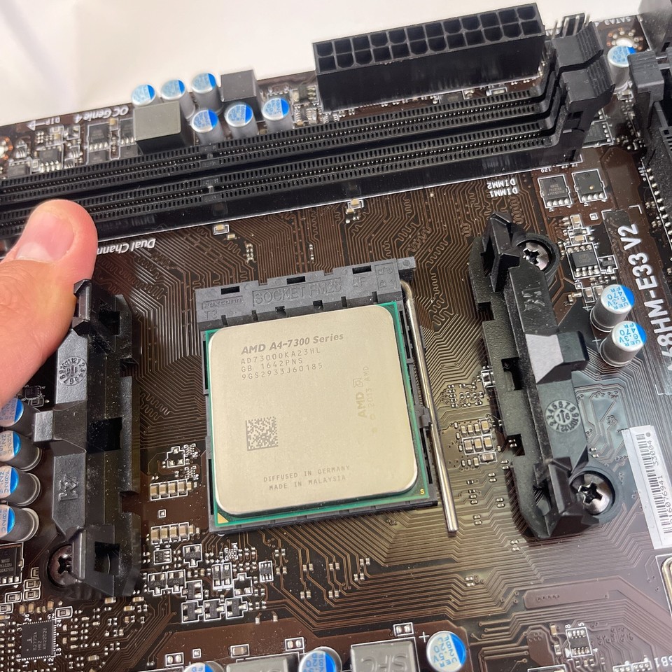 MSI A68HM-E33 V2 + AMD A4-7300 CPU Micro ATX Motherboard DDR3 | eBay