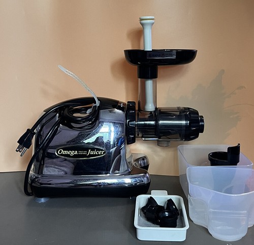 Omega 8006 Cold Press Juicer Machine Vegetable & Fruit Juice Extractor ...